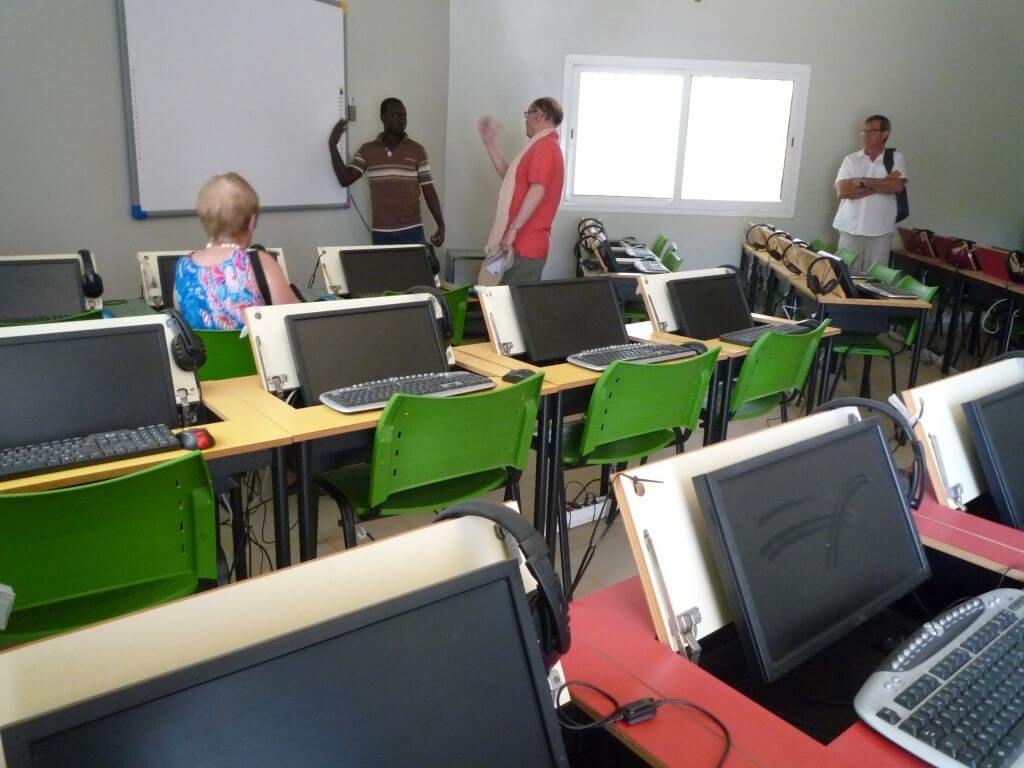 Visite du centre multimédia de Popenguine - La Somone